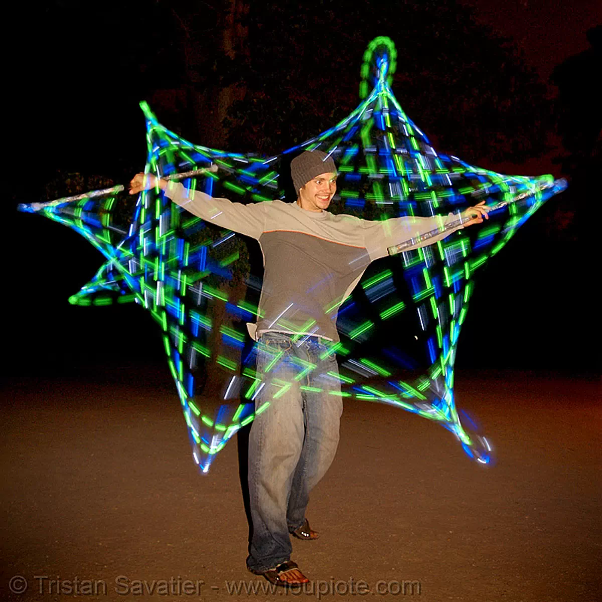 flowstaffs, elias spinning LED staffs, san francisco