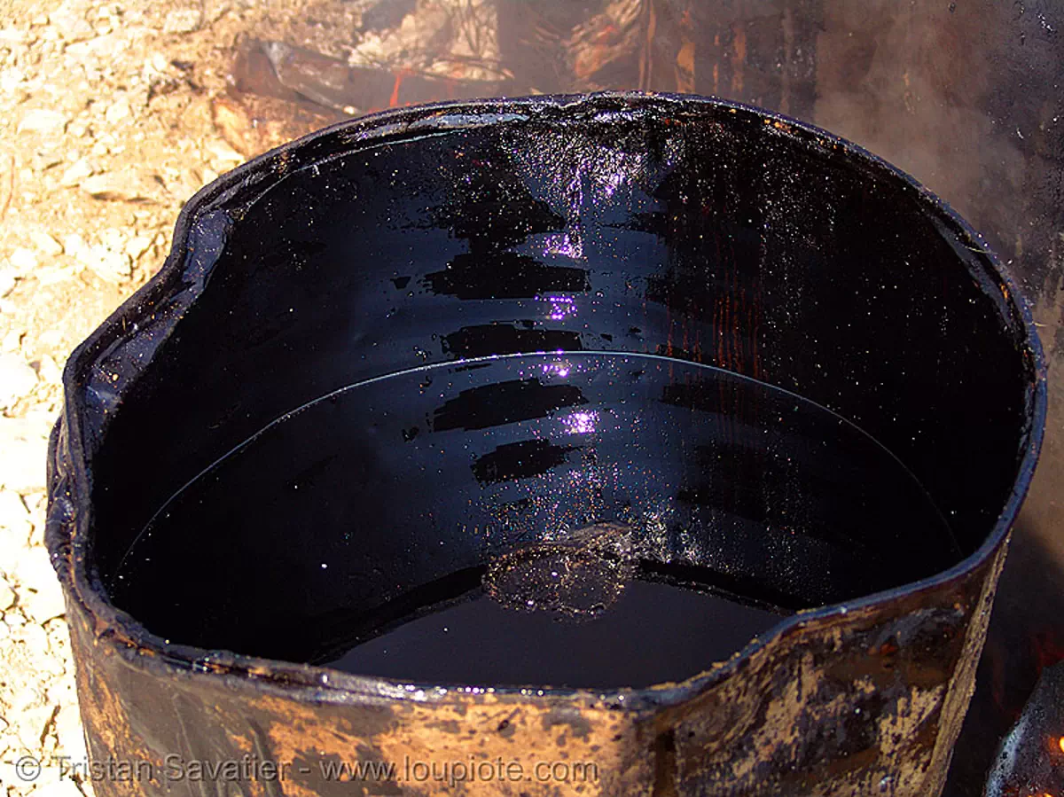 asphalt (bitumen) barrel