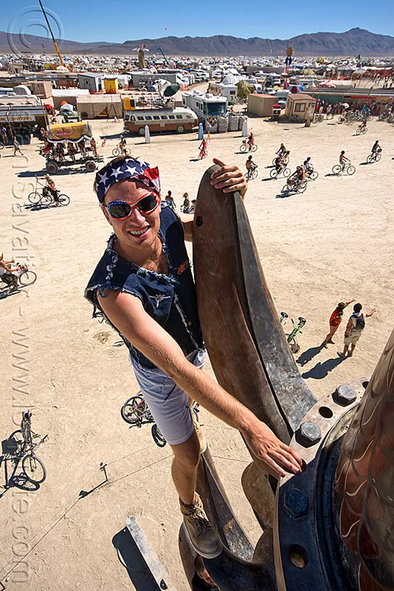 burning man, climbing the tower