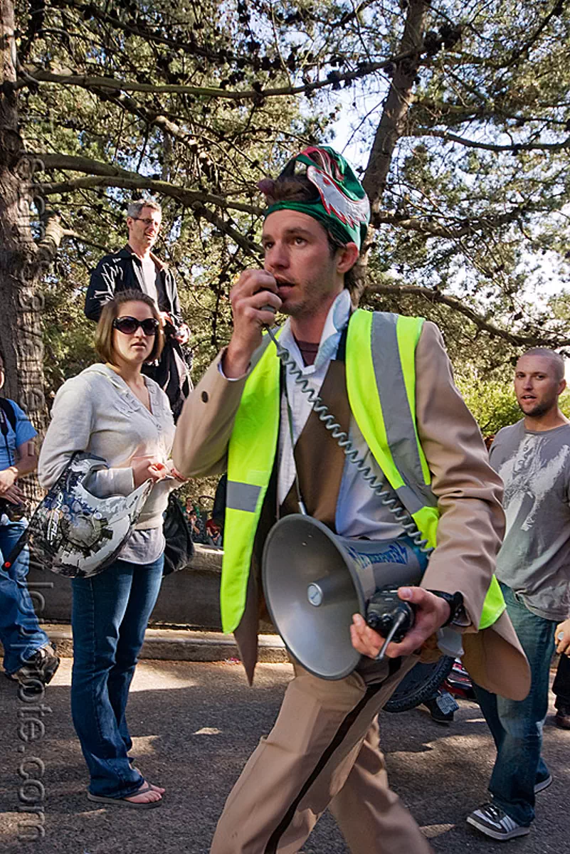 BYOBW, "bring your own big wheel" race, toy tricycles, san francisco