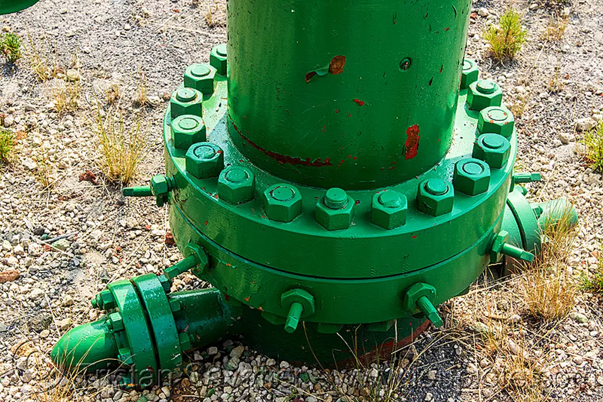 capped geothermal well