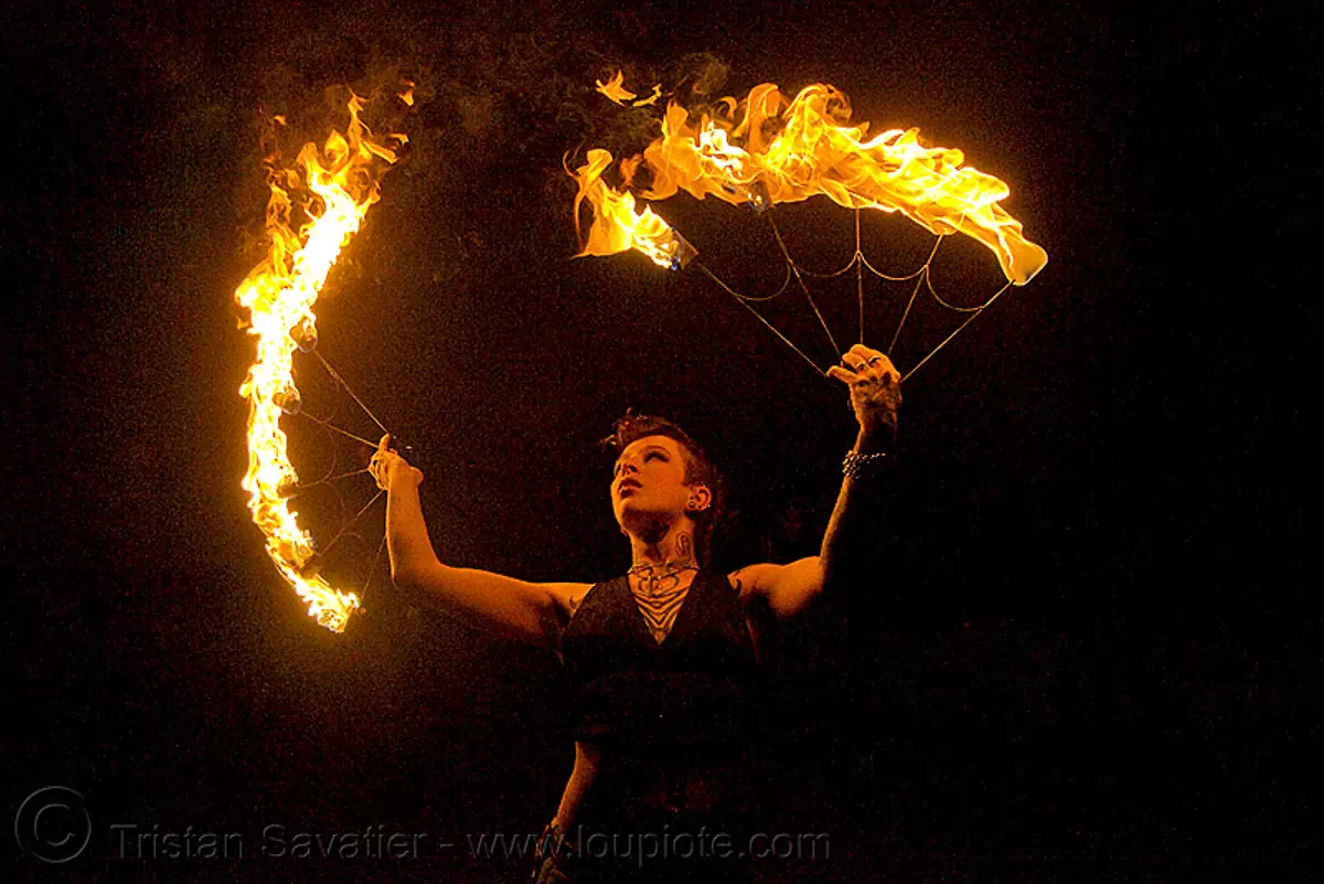 fire fans (san francisco), fire dancer, leah