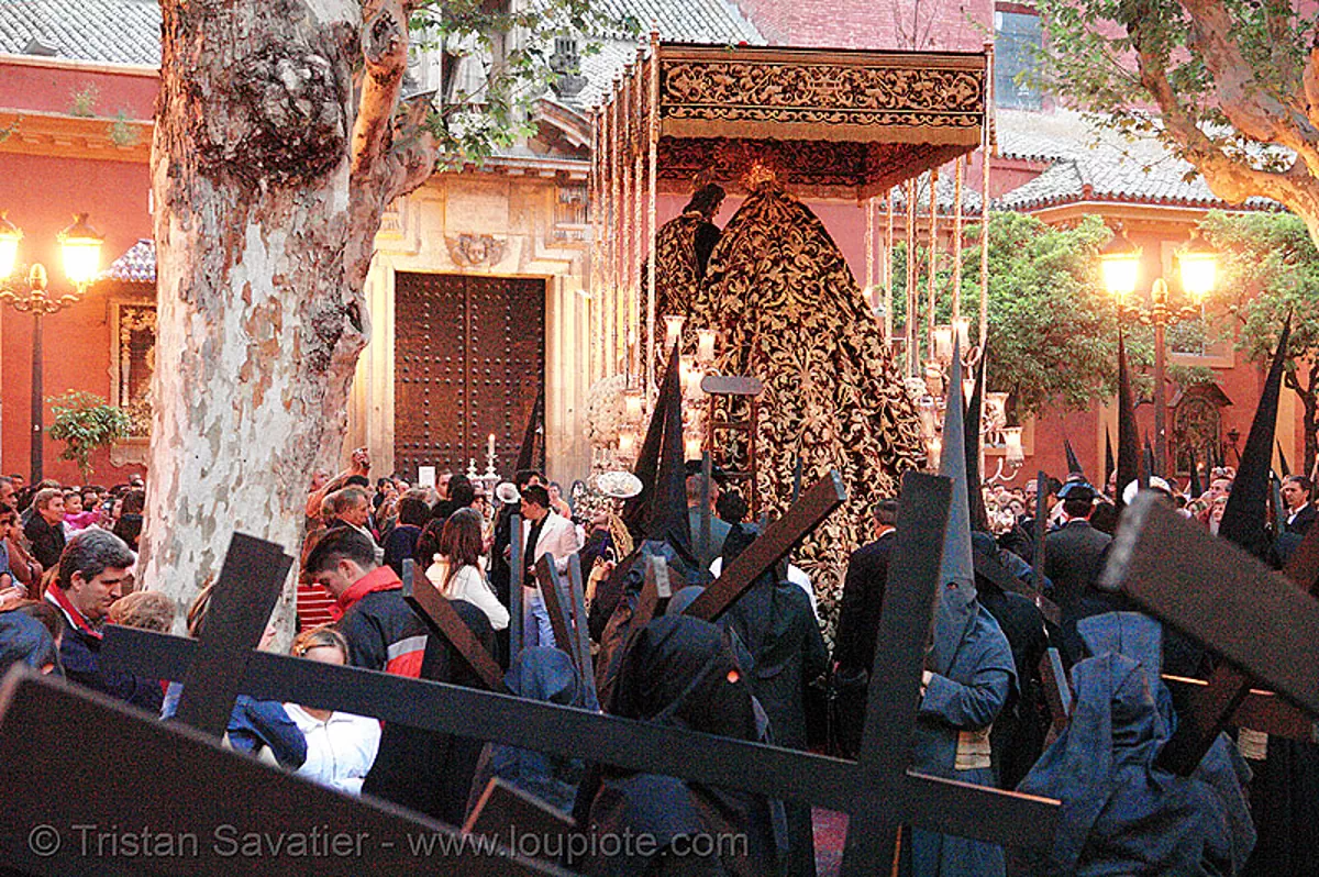 hermandad del gran poder, paso de la virgen, semana santa en sevilla