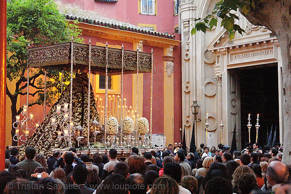 hermandad del gran poder, paso de la virgen, semana santa en sevilla