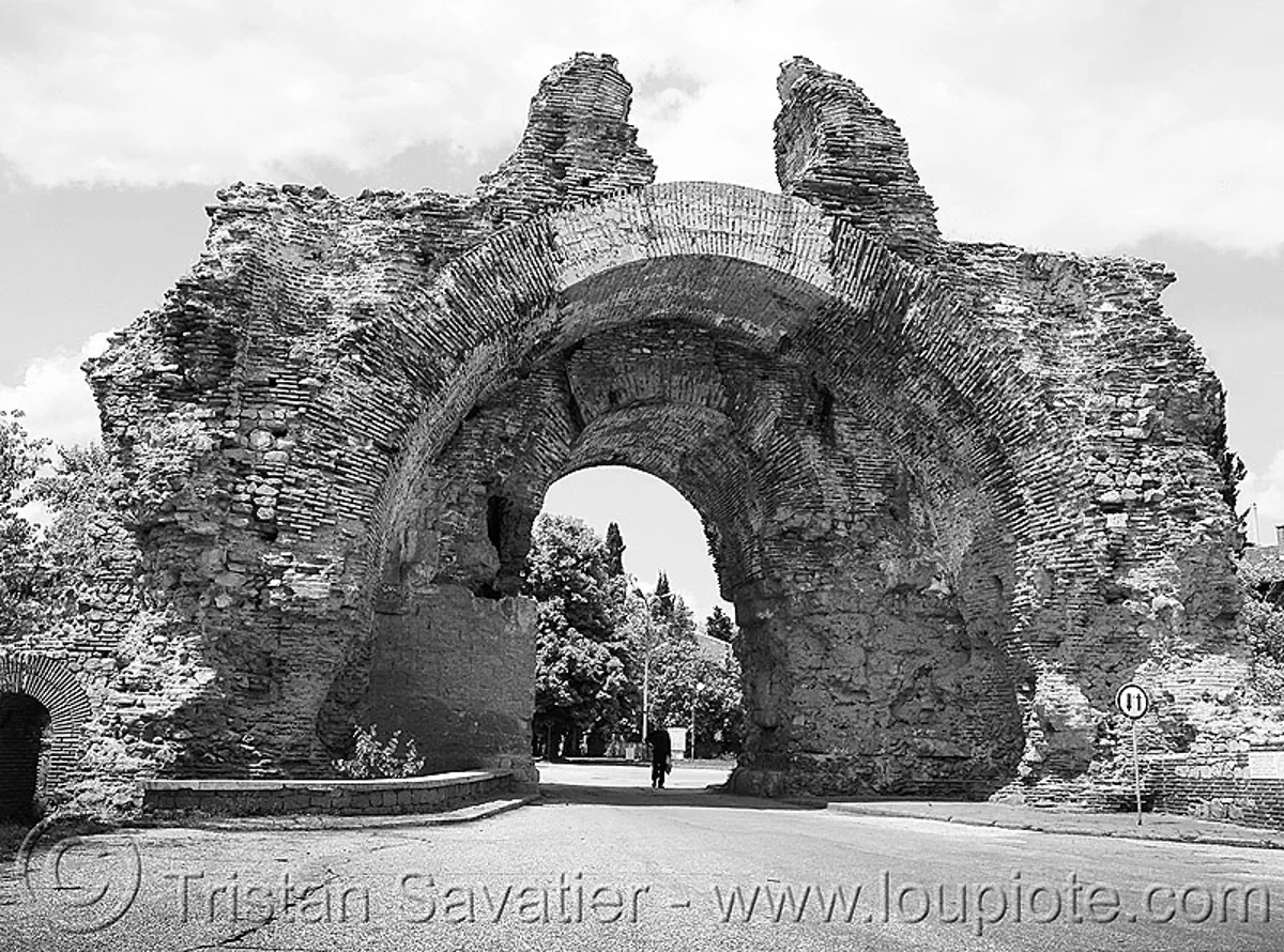 hisarya, Хисаря, old roman city gate, ruin, bulgaria