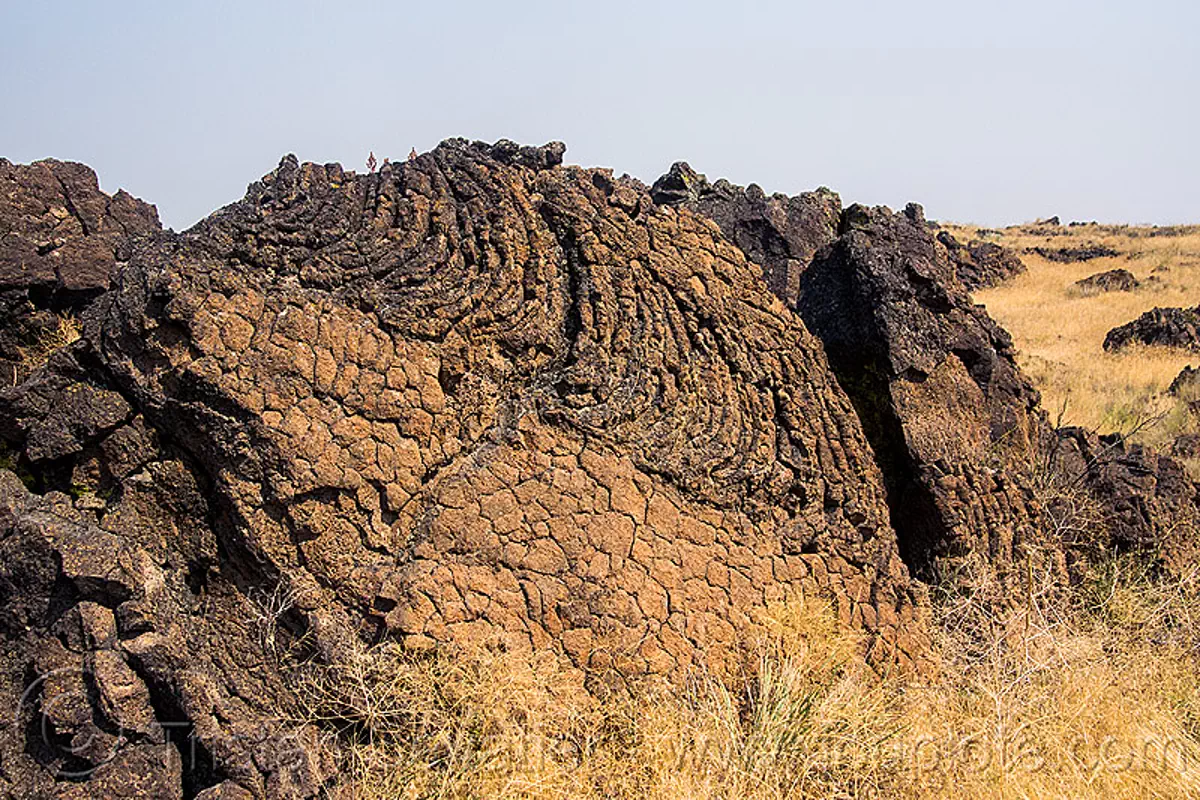 lava ripples in old lava flow