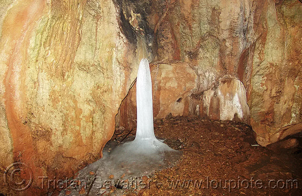 ledenika-cave, ice lingam, burgaria