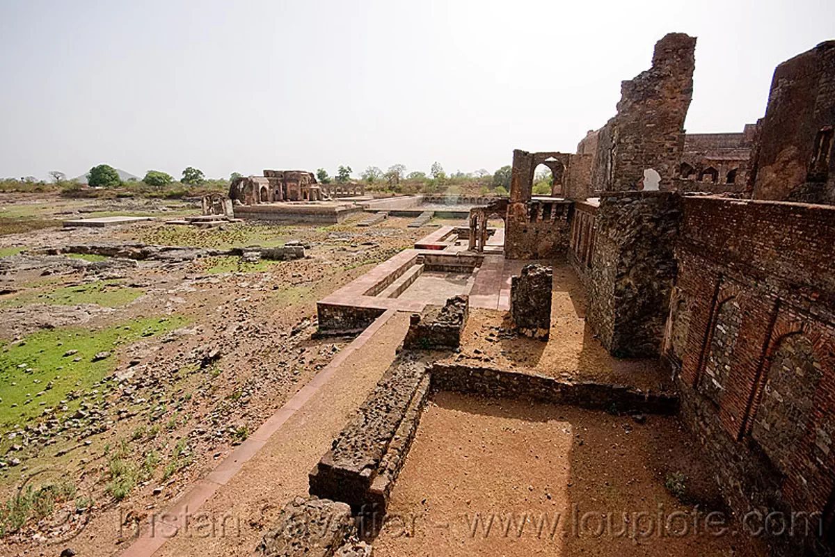 palace ruin, mandu, india