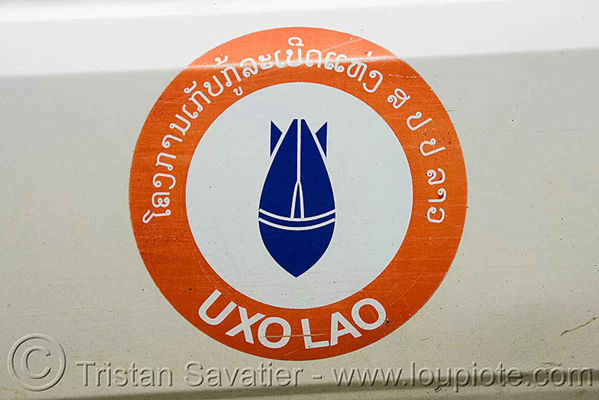 UXO LAO, unexploded ordnance (bombs), laos
