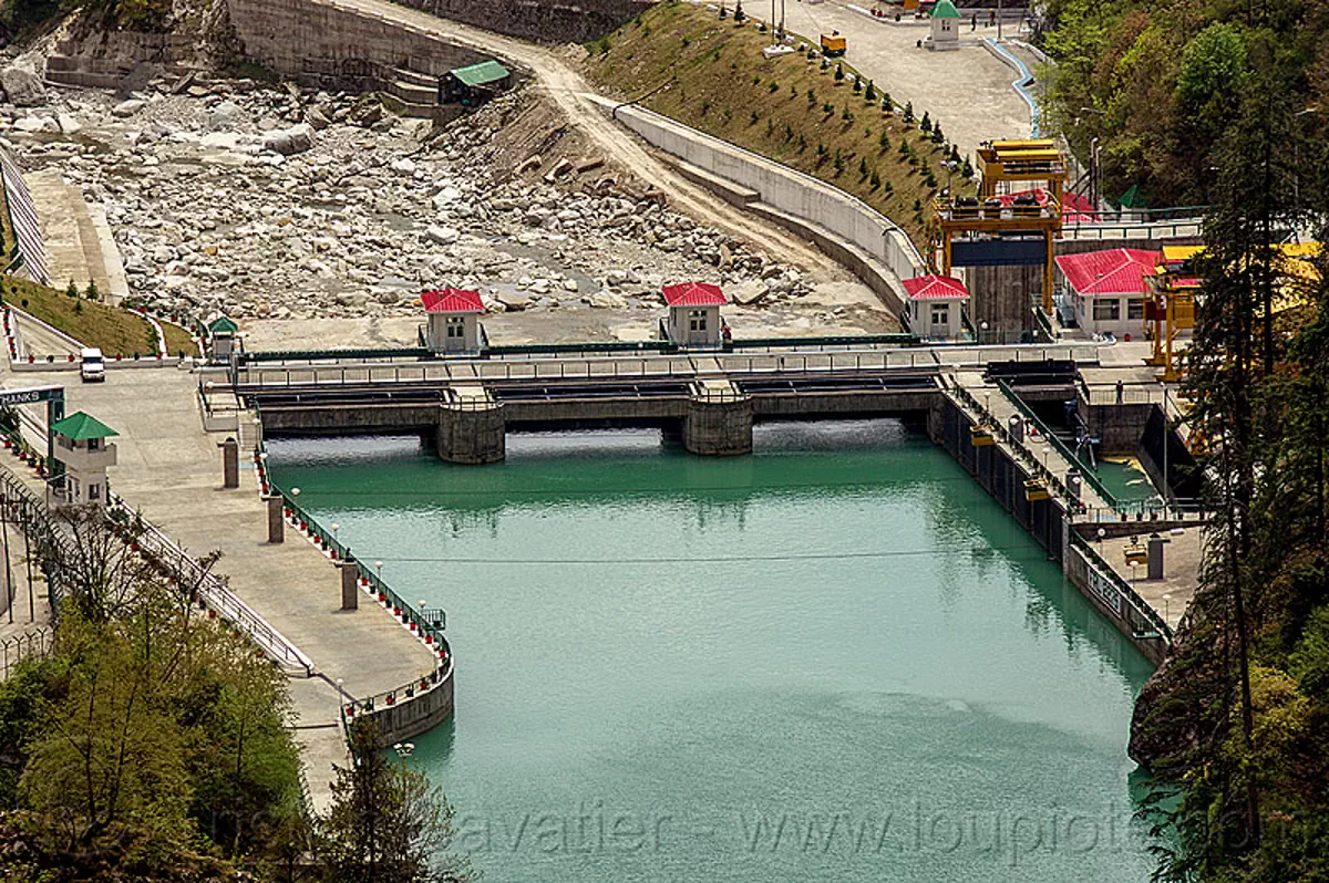 vishnuprayag hydro project dam, india